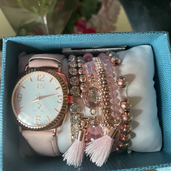 Laura Scott | Accessories | Laura Scott Watch | Poshmark